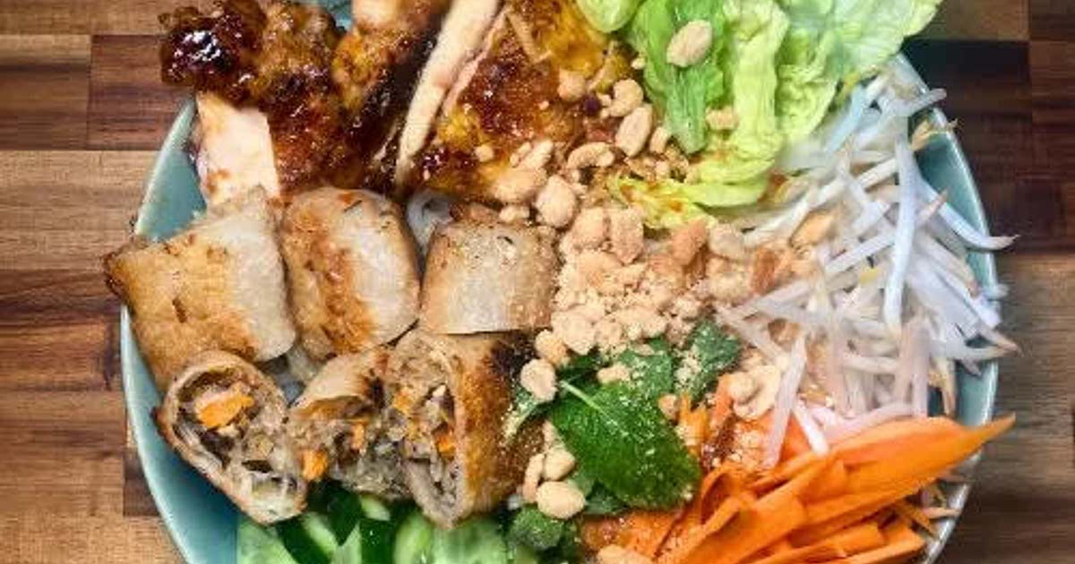 Vietnamese Chicken Salad (Bun Bo Nam Bo) Recipe — Samsung Food