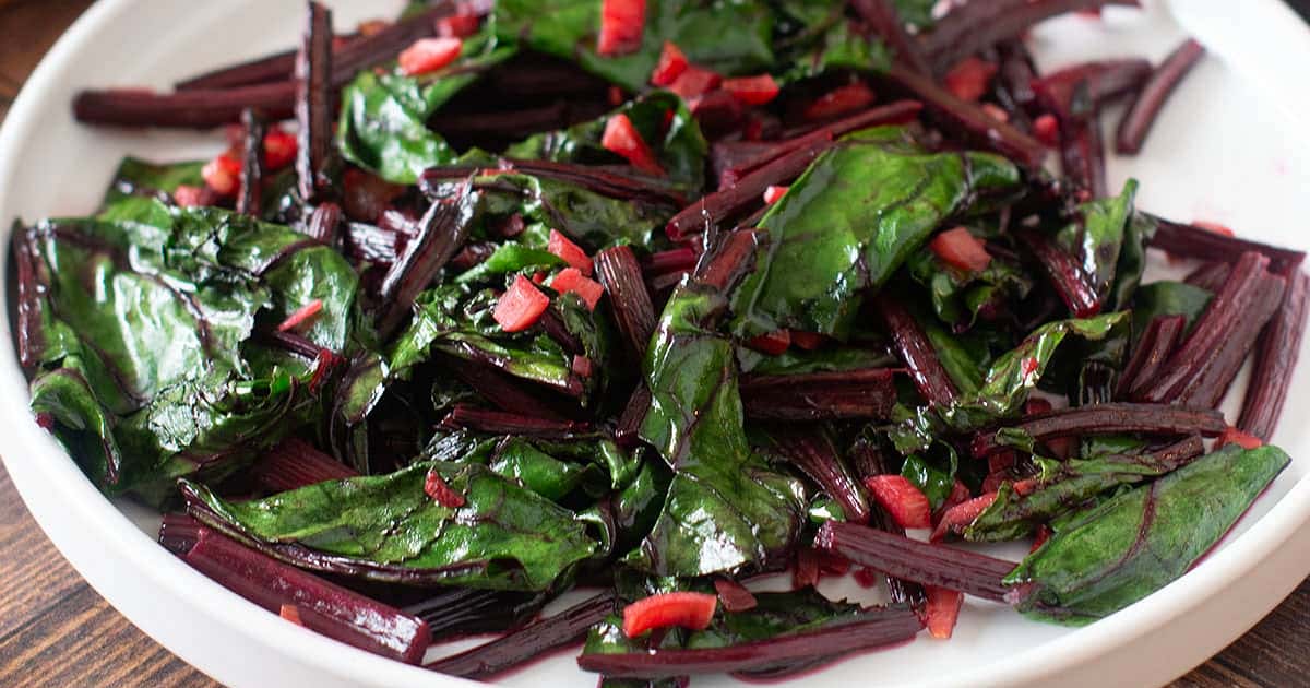 Garlicky Sautéed Beet Greens Recipe - Samsung Food