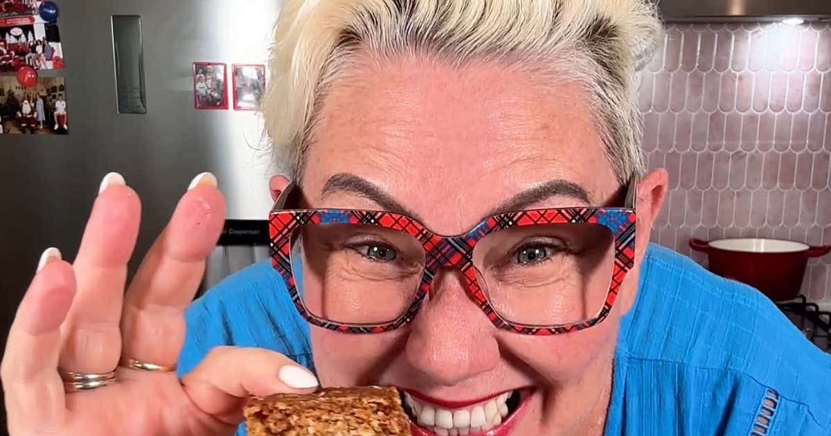 ANZAC BISCUIT SLICE Recipe — Samsung Food