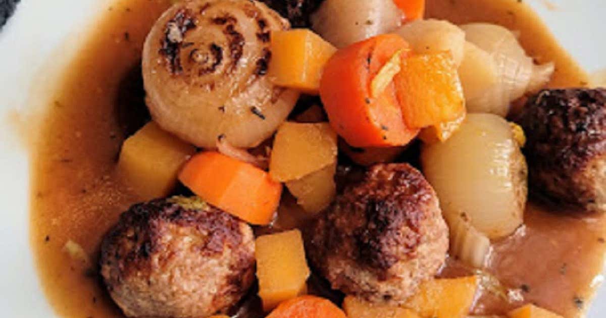 Meatball and Onion Stew Recipe | Samsung Food App