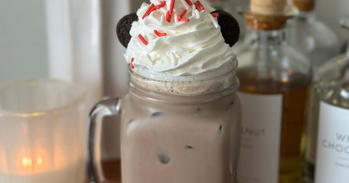 Mickey’s Oreo Iced Mocha Recipe — Samsung Food