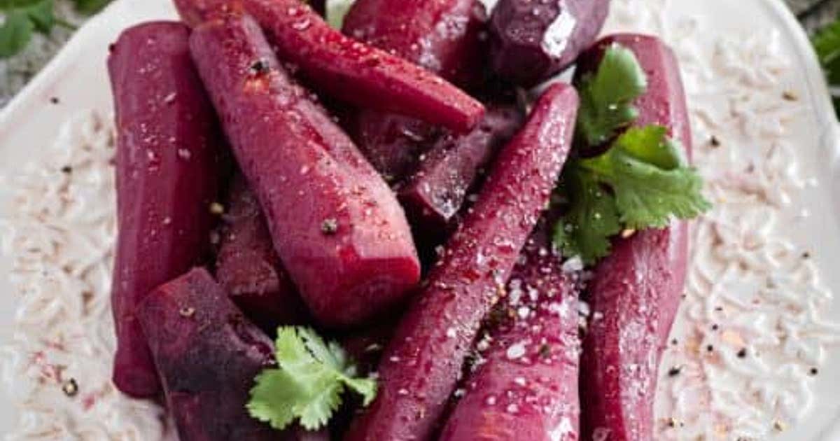 Sweet and Spicy Glazed Carrots Recipe with Red Wine — Samsung Food