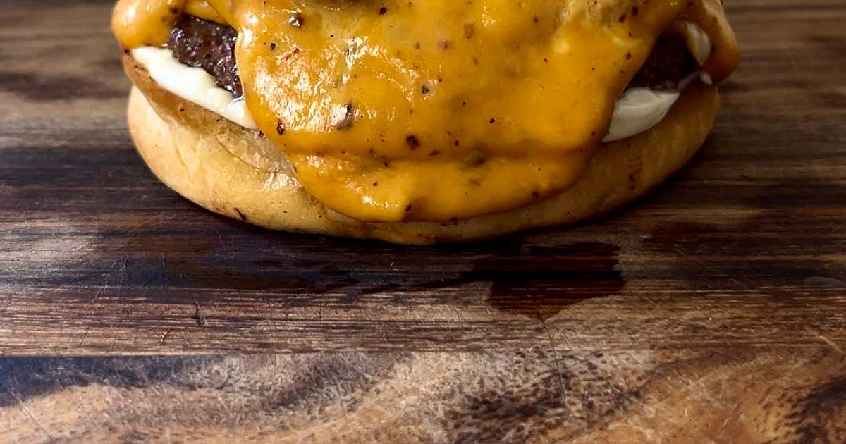 Chilli Cheese Burger Recipe — Samsung Food