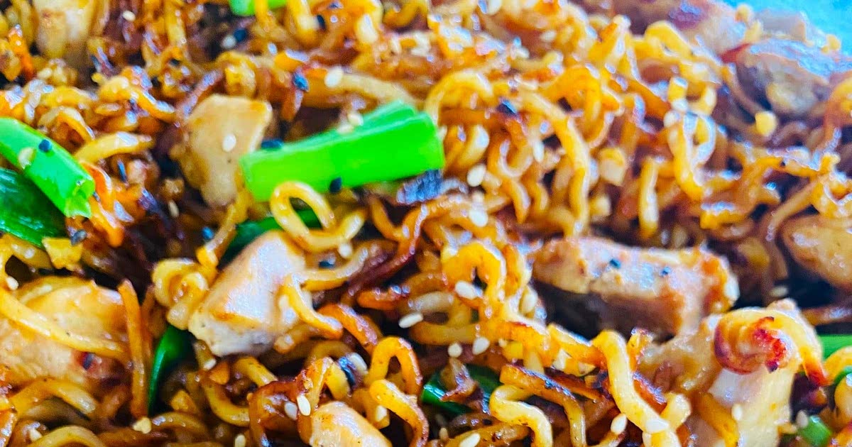 Blackstone Garlic Sriracha Chicken Ramen Recipe — Samsung Food