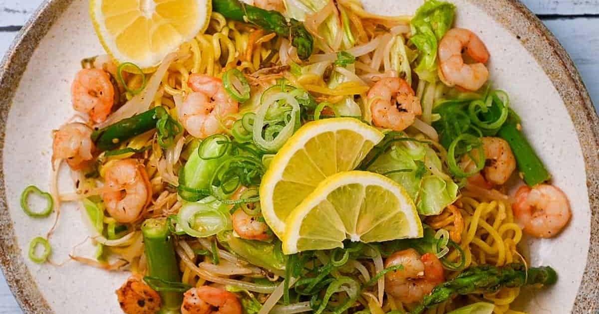 Shio Lemon Seafood Yakisoba Recipe — Samsung Food