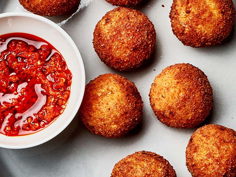 Mozzarella Arancini (Stuffed Rice Balls) Recipe - Samsung Food
