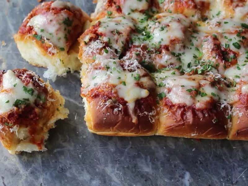 Meatball-Stuffed Garlic Bread Sliders! Recipe - Samsung Food