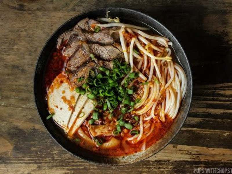 Vietnamese Spicy Beef Noodle Soup (Bun Bo Hue) Recipe - Samsung Food