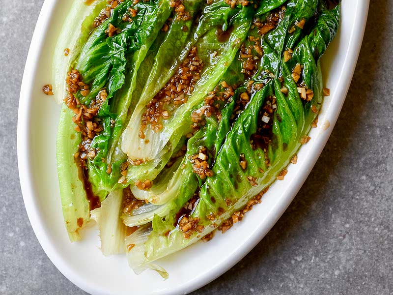 Cooked Lettuce with Oyster Sauce & Garlic Recipe - Samsung Food
