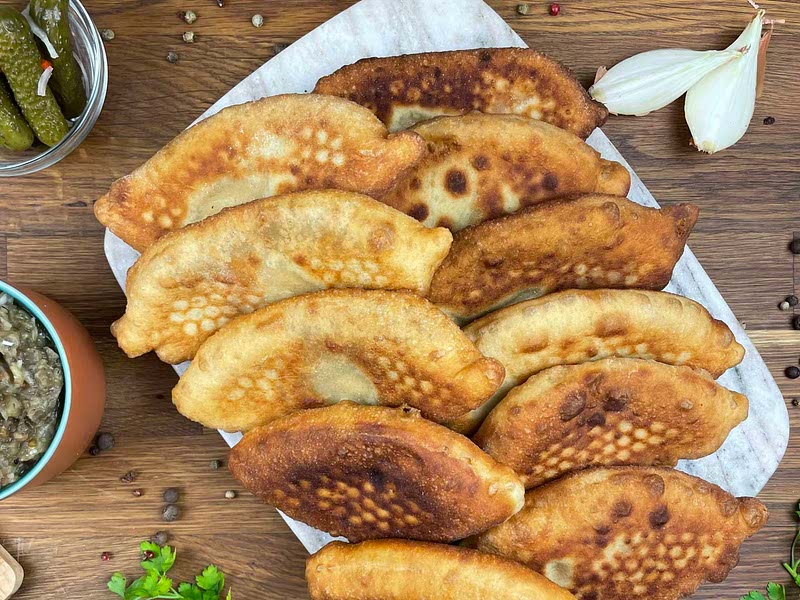 Ukrainian Pyrizhky (Hand pie) Recipe - Samsung Food