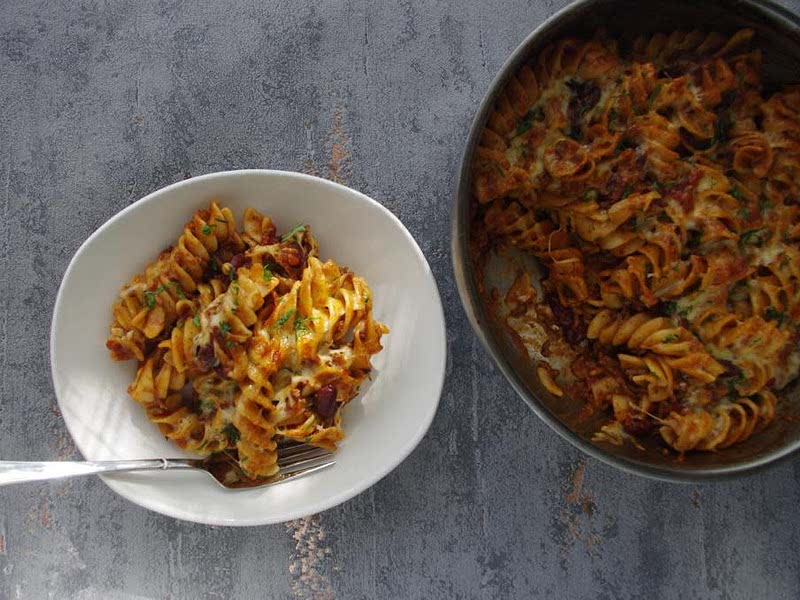 Kidney bean pasta bake Recipe - Samsung Food