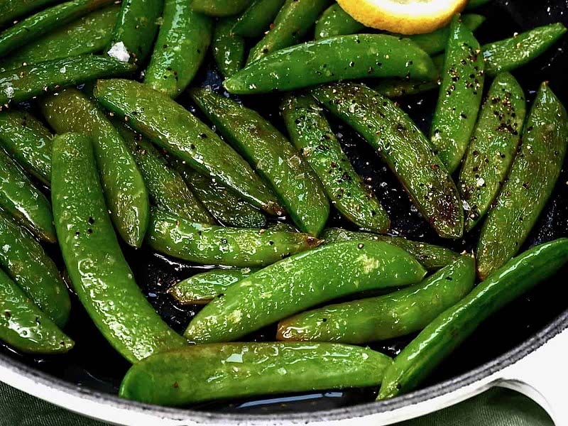 5 Minute Sugar Snap Peas Recipe - Samsung Food