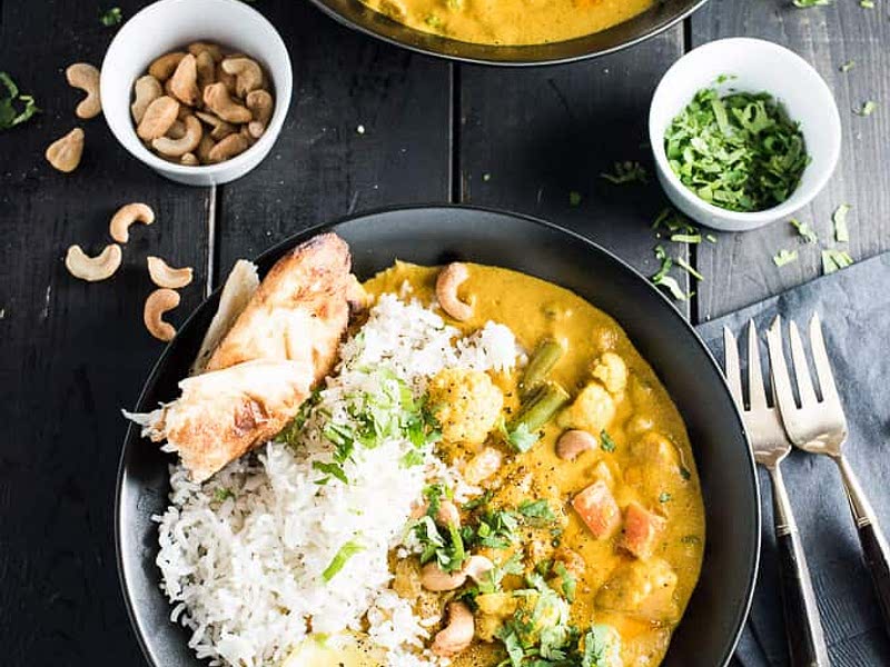 Coconut Vegetarian Korma Recipe - Samsung Food