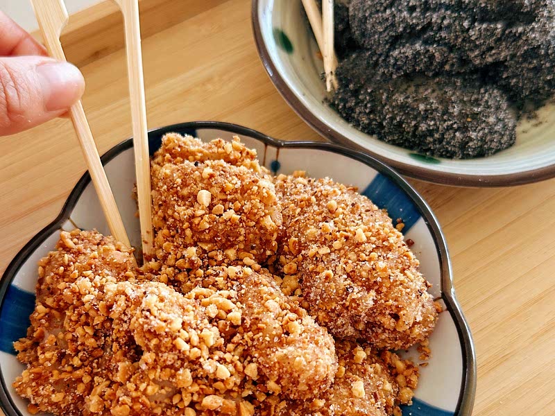 Easy Chinese Peanut Mochi (Muah Chee ) Recipe - Samsung Food