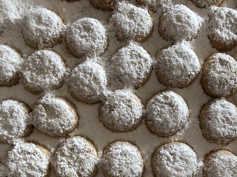 Kourabiedes (Greek Shortbread) Recipe - Samsung Food