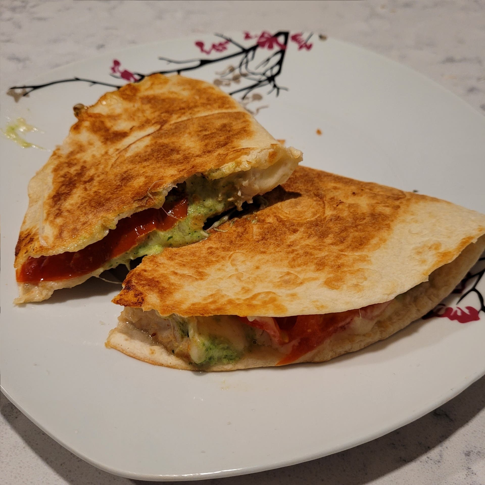 15-Minute Healthy Chicken Quesadilla Recipe - Samsung Food