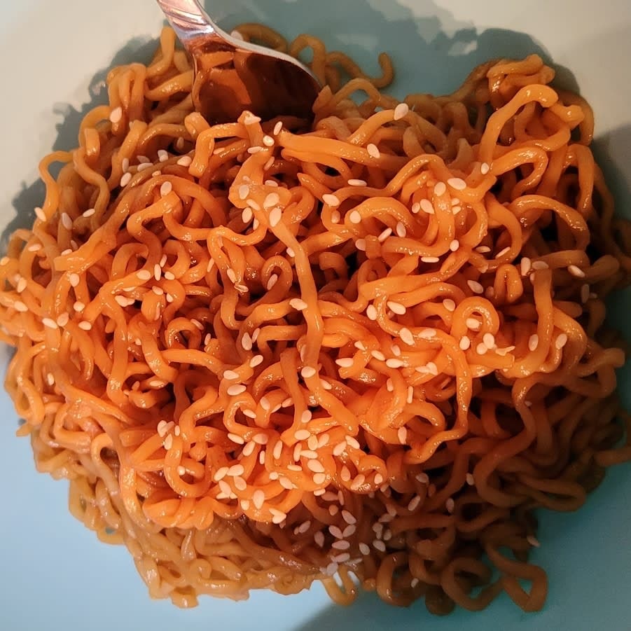 Sesame Garlic Ramen Noodles Recipe - Samsung Food