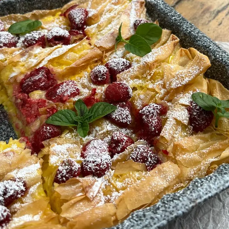 Raspberry Ruffled Milk Pie Recipe - Samsung Food