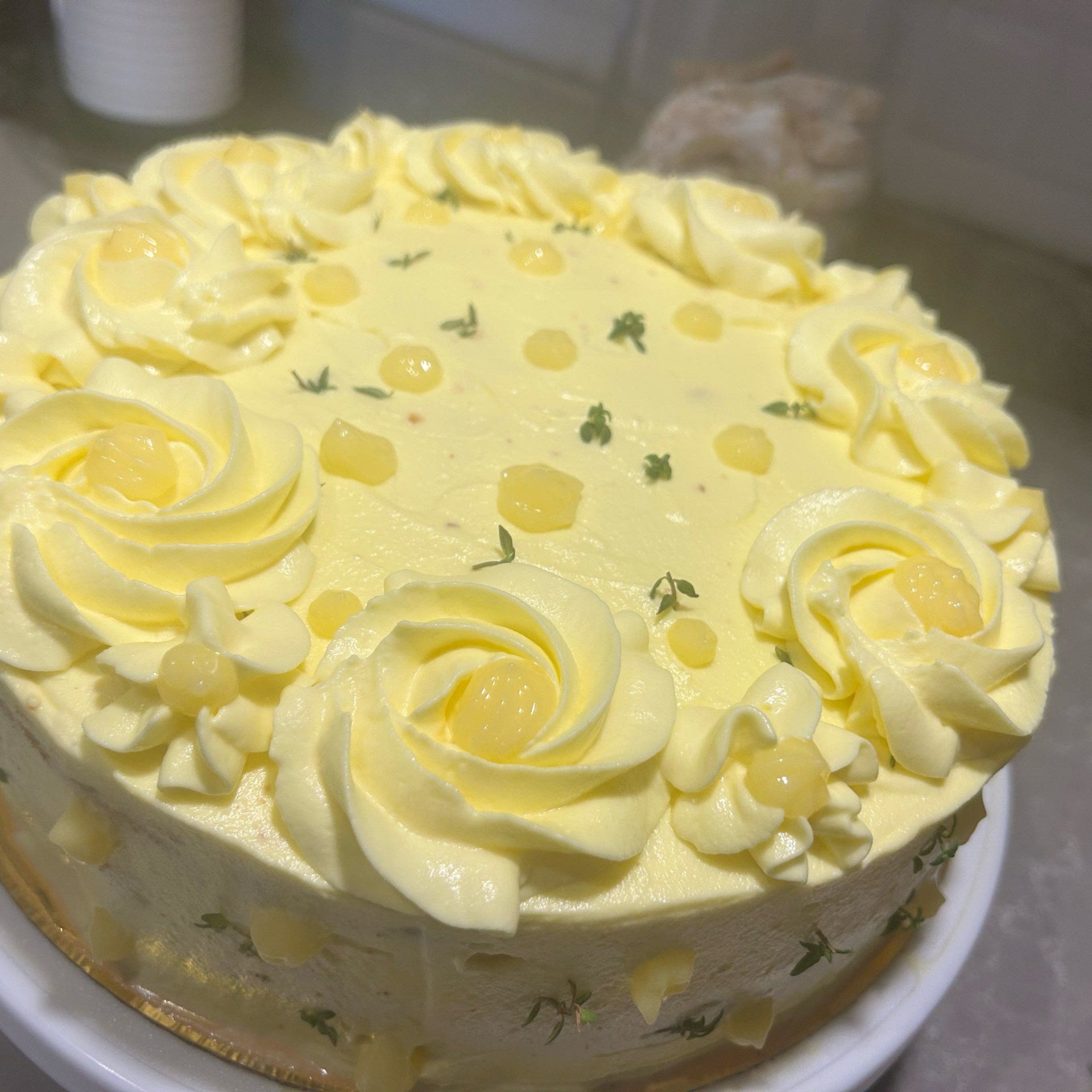 Lemon Cake w/ Lemon Curd and Mascarpone Whipped cream 🍋 Recipe ...