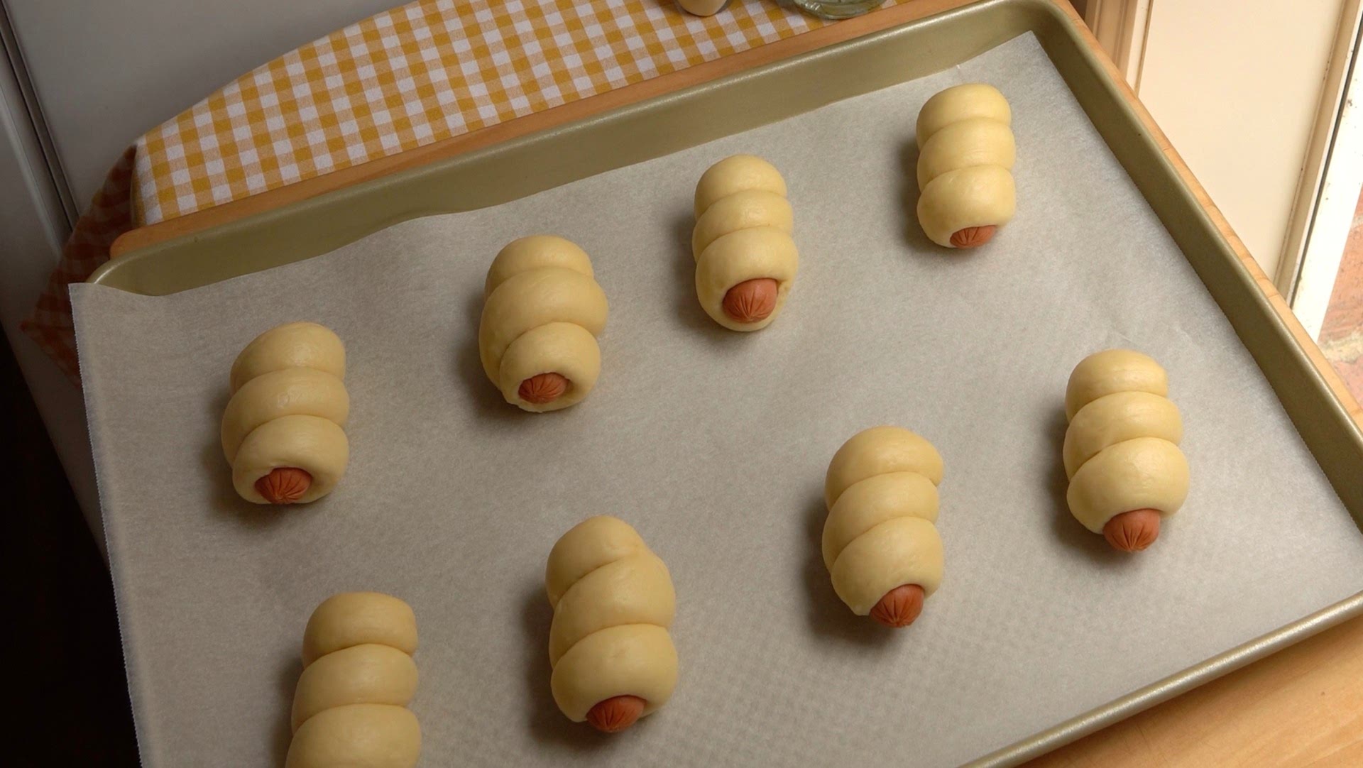 Sausage Bread Race Cars 🏎 Recipe | Samsung Food App